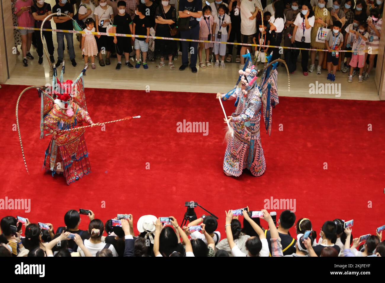 The Classic Beijing Opera Characters are in a pop-up show at Nanjing ...