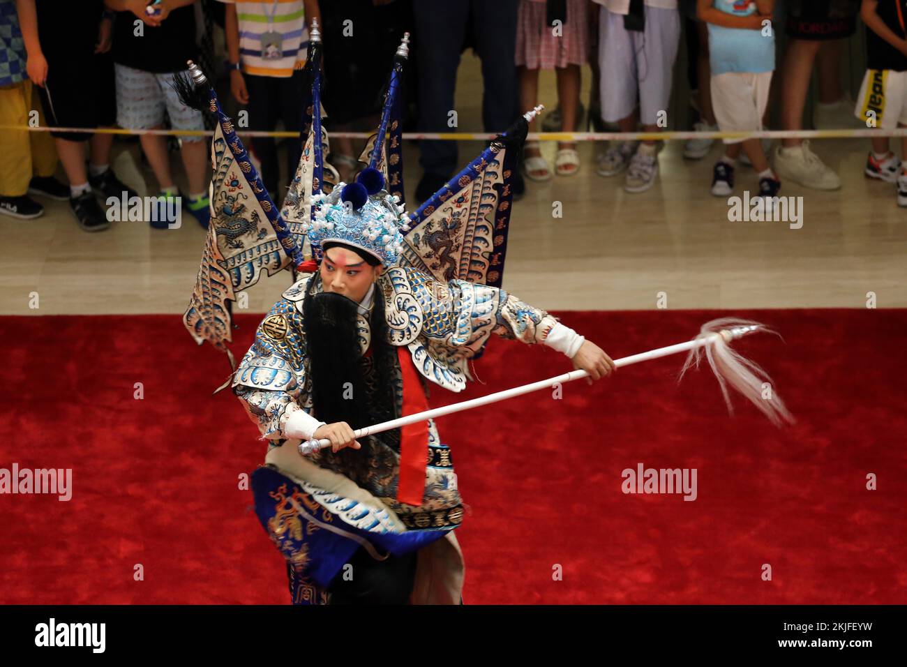 The Classic Beijing Opera Characters are in a pop-up show at Nanjing ...