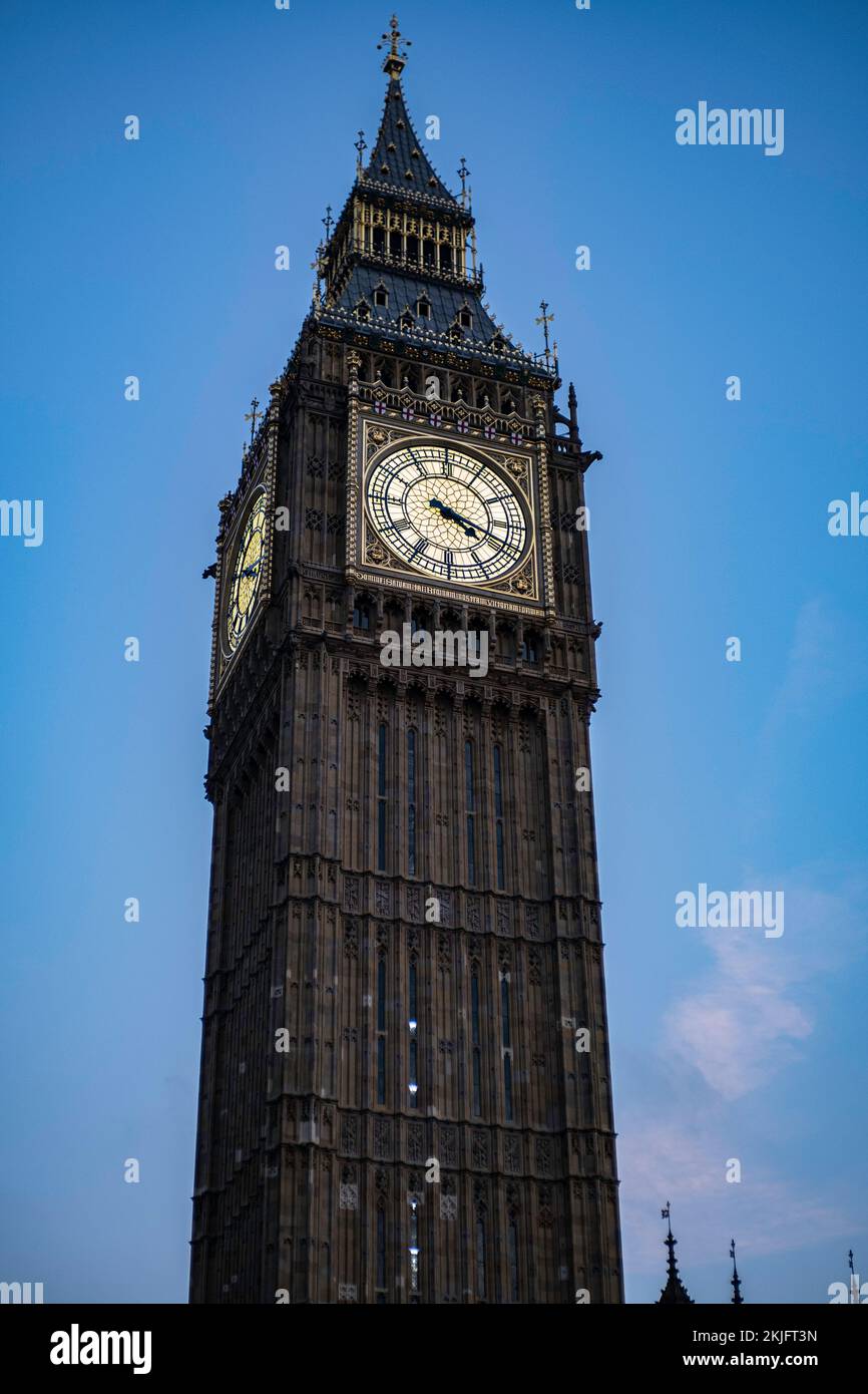 Worlds biggest clock hi-res stock photography and images - Alamy