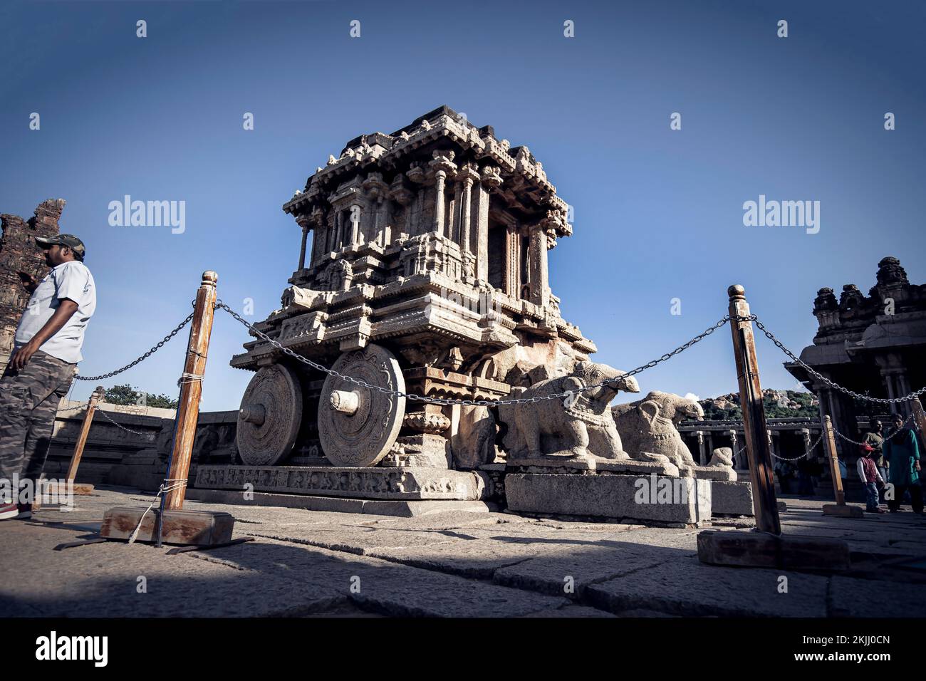 Karnataka’s tourism icon...The Stone Chariot, Hampi. Built by King ...