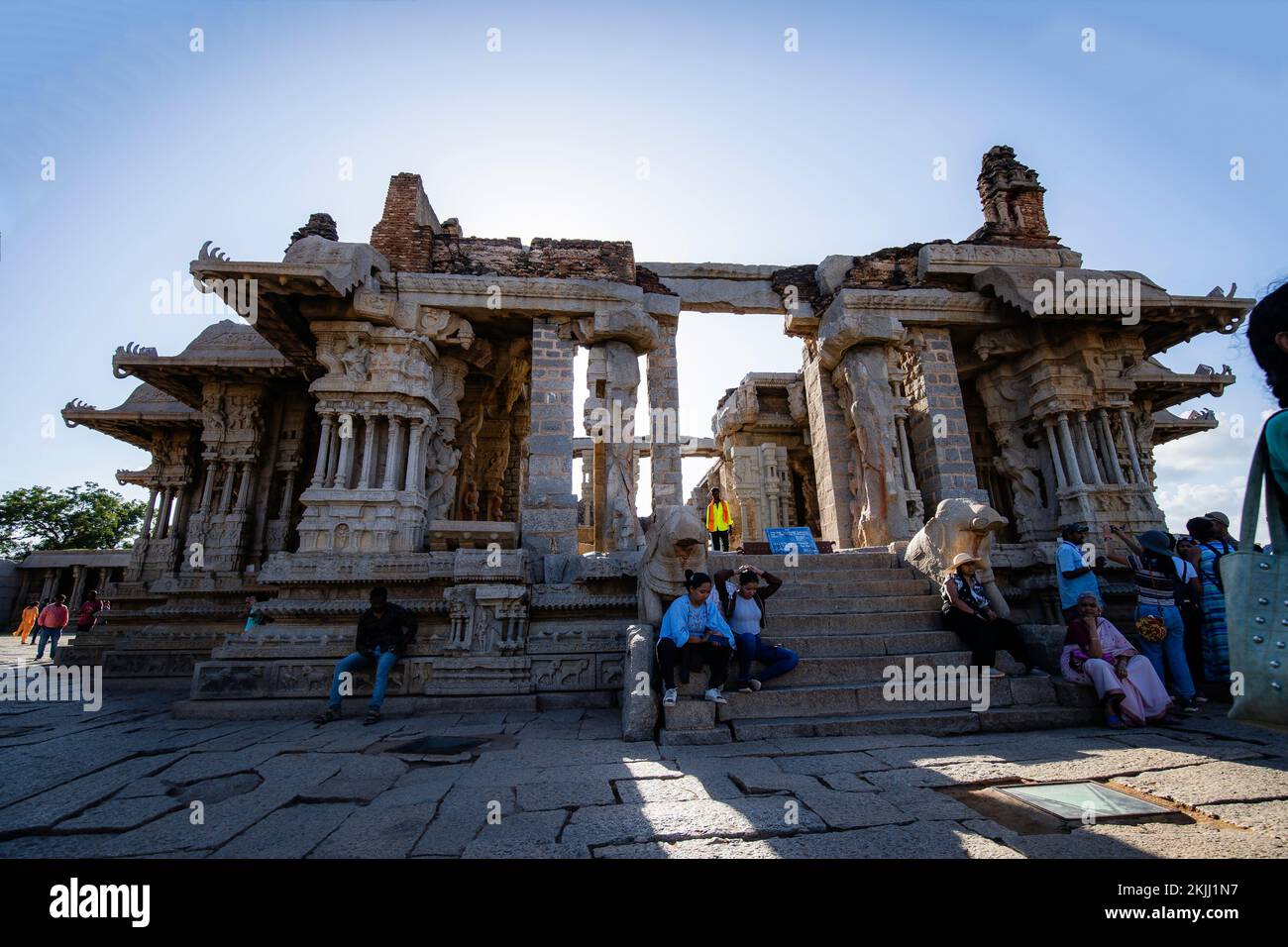 Karnataka’s tourism icon...The Stone Chariot, Hampi. Built by King ...