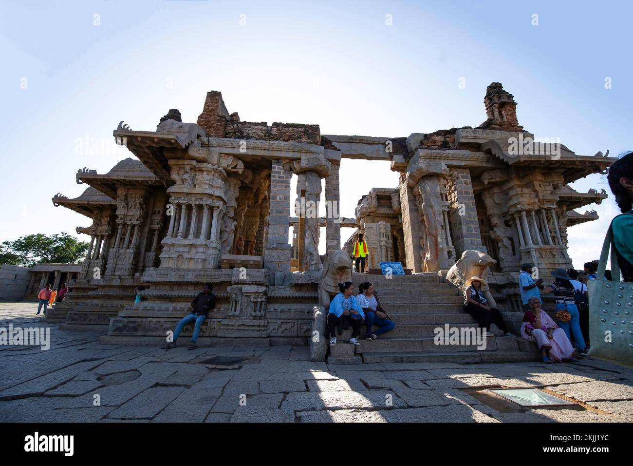 Karnataka’s tourism icon...The Stone Chariot, Hampi. Built by King ...
