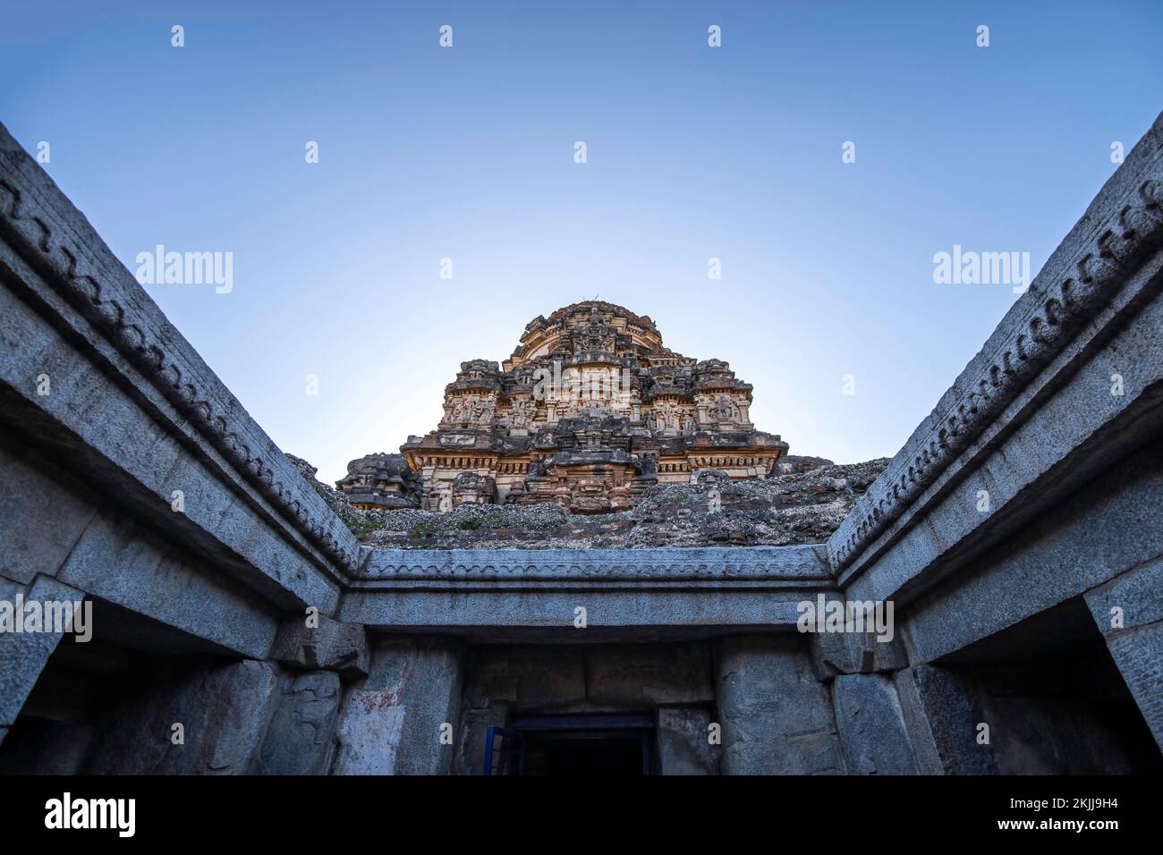 Karnataka’s tourism icon...The Stone Chariot, Hampi. Built by King ...