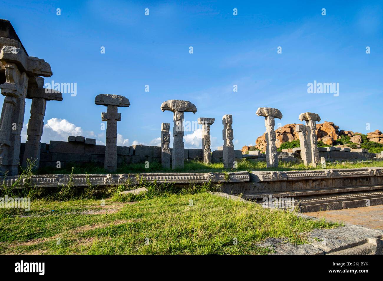 Karnataka’s tourism icon...The Stone Chariot, Hampi. Built by King ...