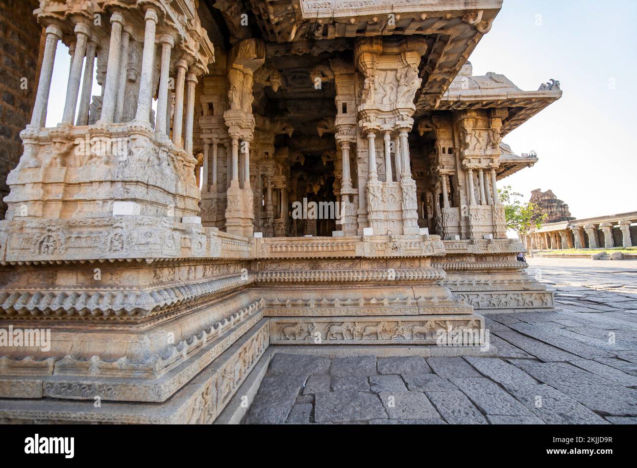 Karnataka’s tourism icon...The Stone Chariot, Hampi. Built by King ...