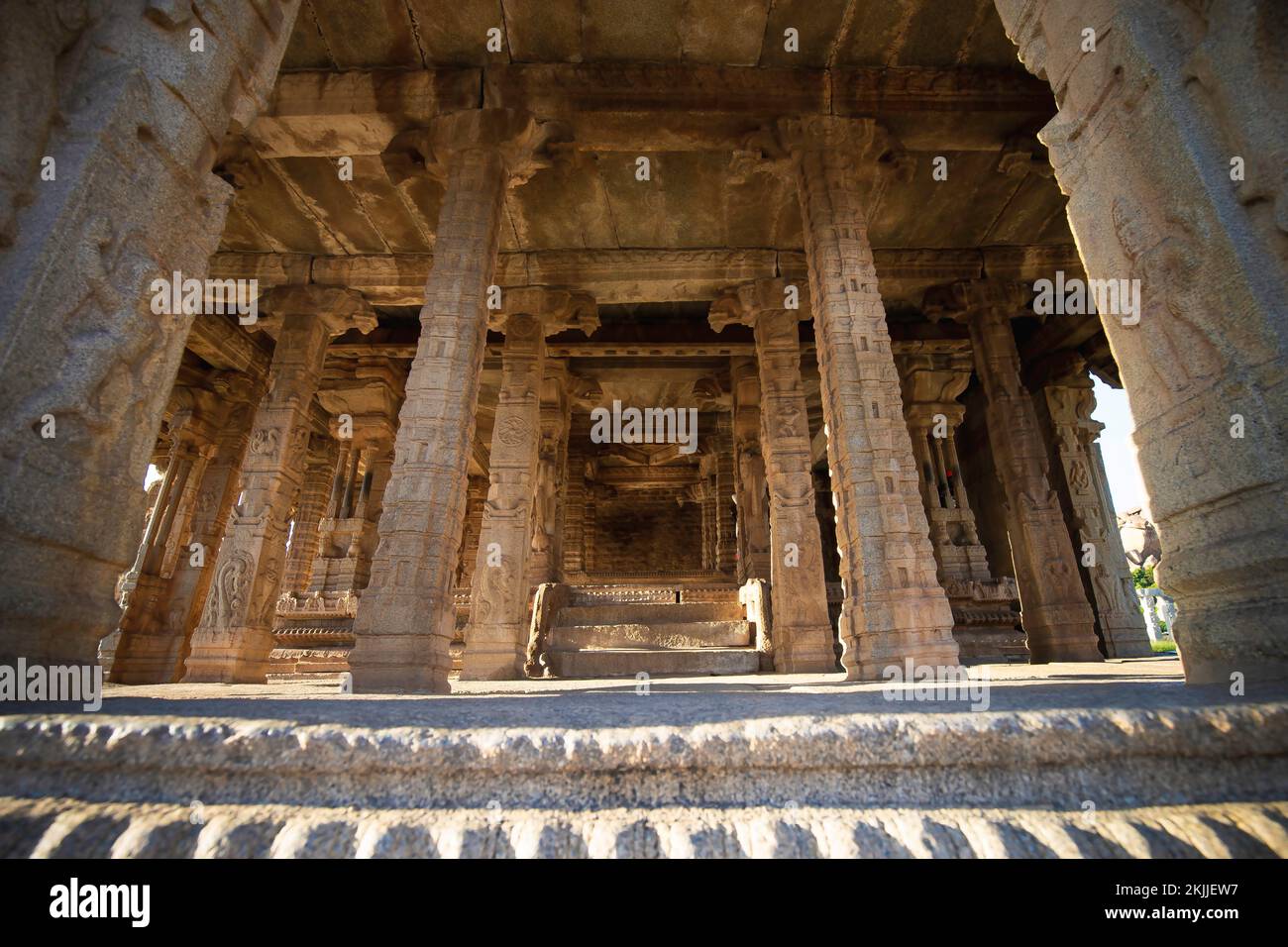 Karnataka’s tourism icon...The Stone Chariot, Hampi. Built by King ...