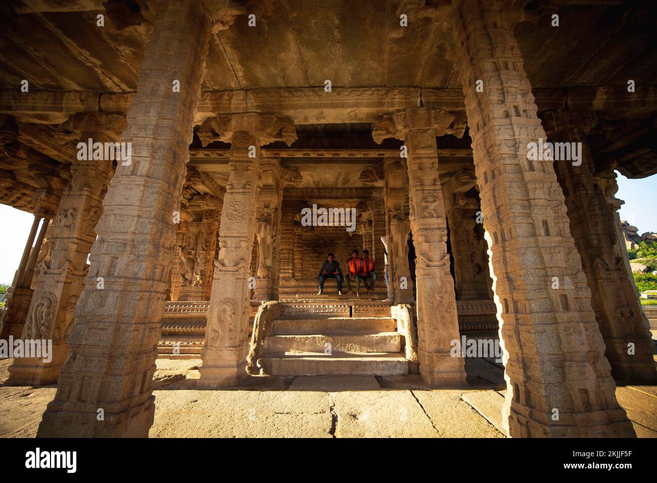 Karnataka’s tourism icon...The Stone Chariot, Hampi. Built by King ...