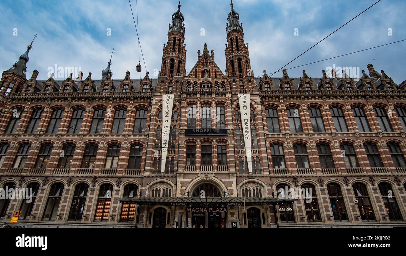Magna Plaza shopping Mall In Amsterdam Stock Photo - Alamy