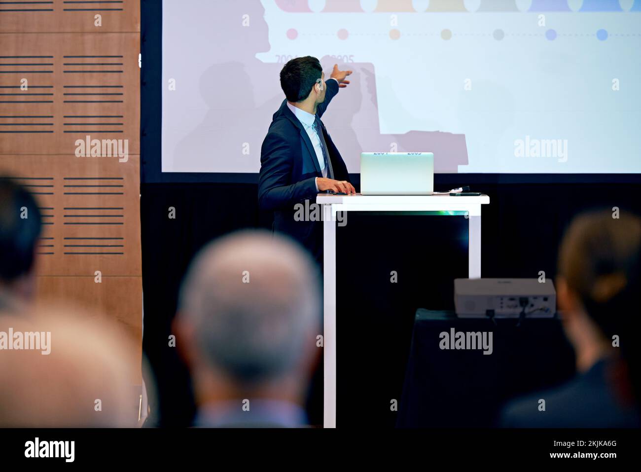 Speaker and audience hi-res stock photography and images - Alamy