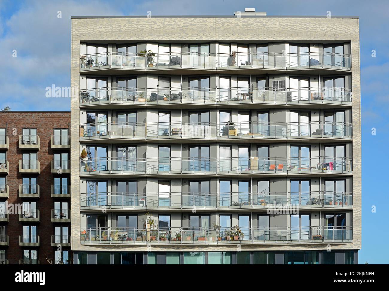 Modern multi-family houses, facades at Baakenhafen, Hafencity, Hamburg ...