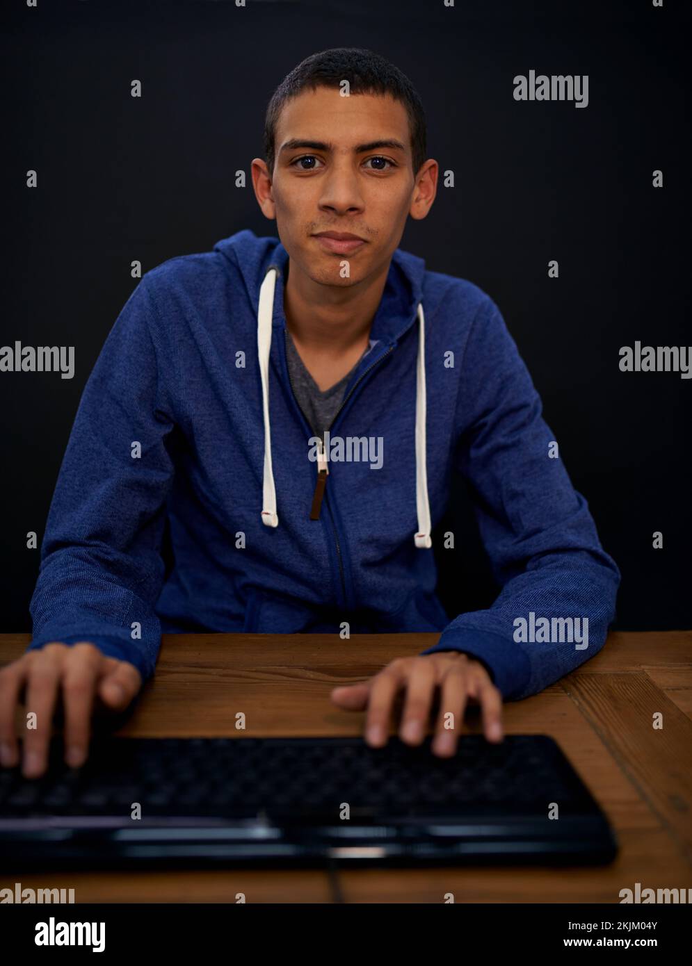 Embedded systems hi-res stock photography and images - Alamy