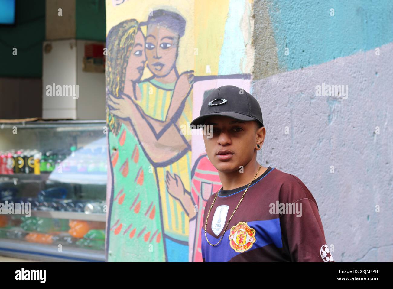 Brazil favela boy poverty hi-res stock photography and images - Alamy