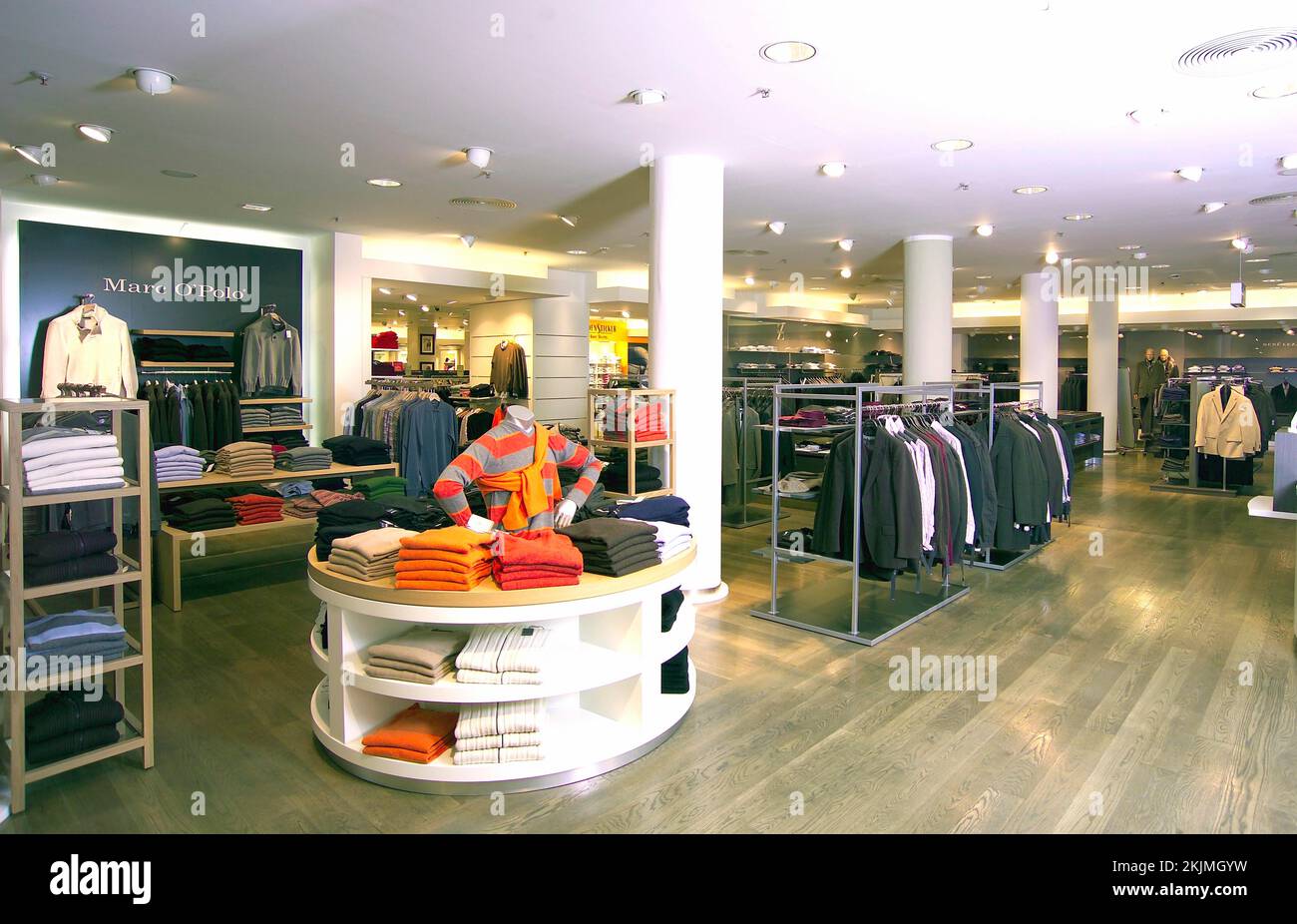 Fashion menswear hi-res stock photography and images - Alamy