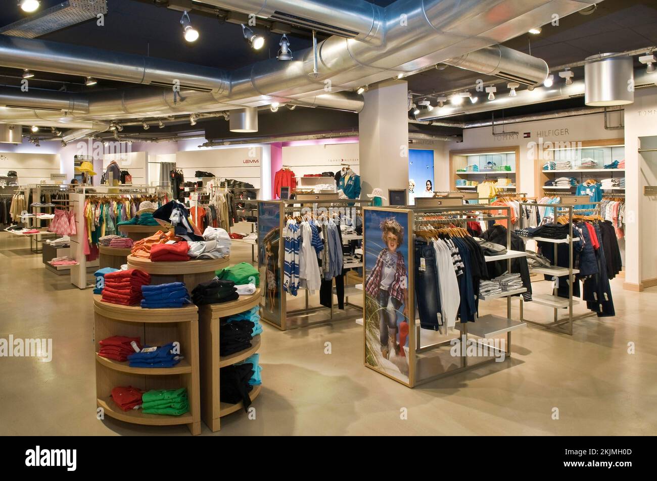 Children's clothing, children's fashion, department stores', retail ...