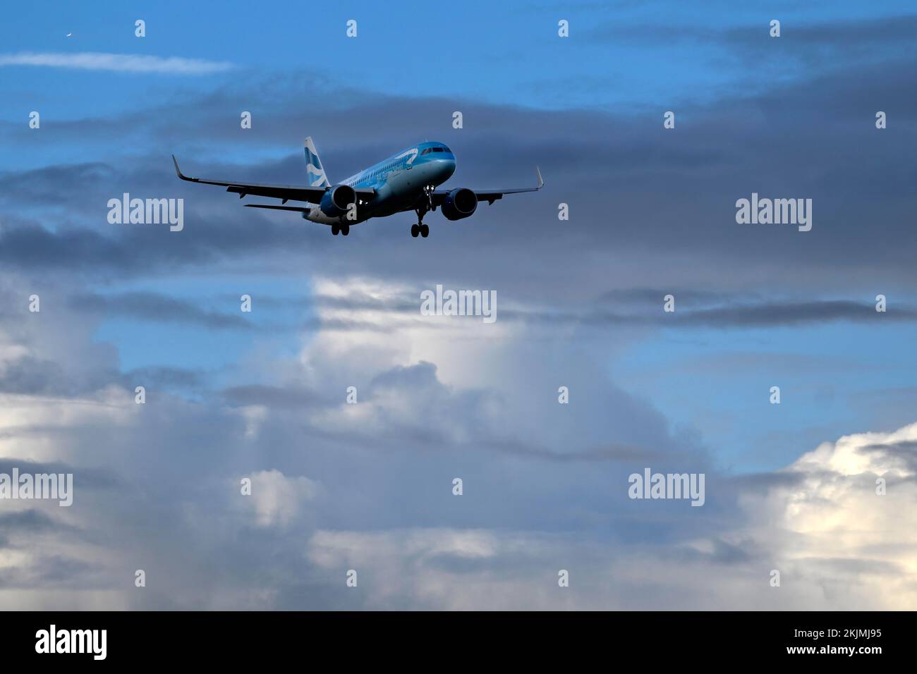Aircraft British Airways, Airbus A320neo G-TTNA Stock Photo - Alamy