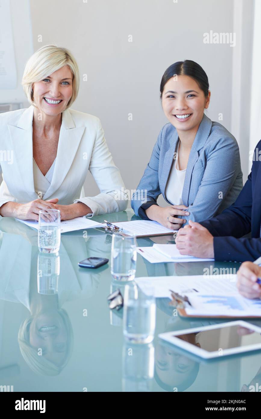 Positive meeting hi-res stock photography and images - Alamy