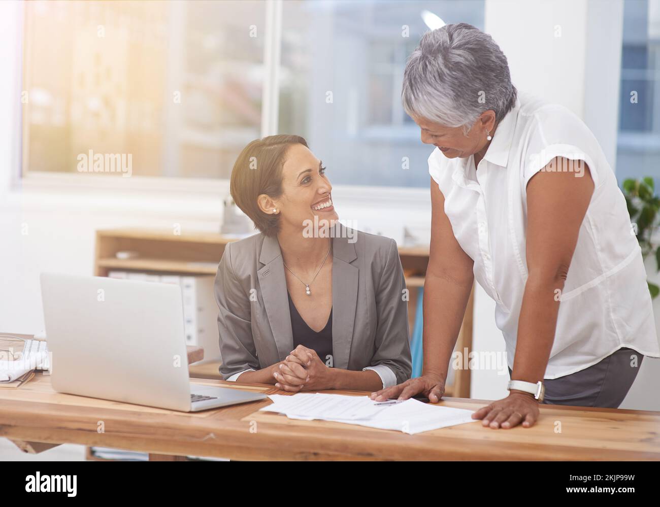 Friendly business team having hi-res stock photography and images - Alamy