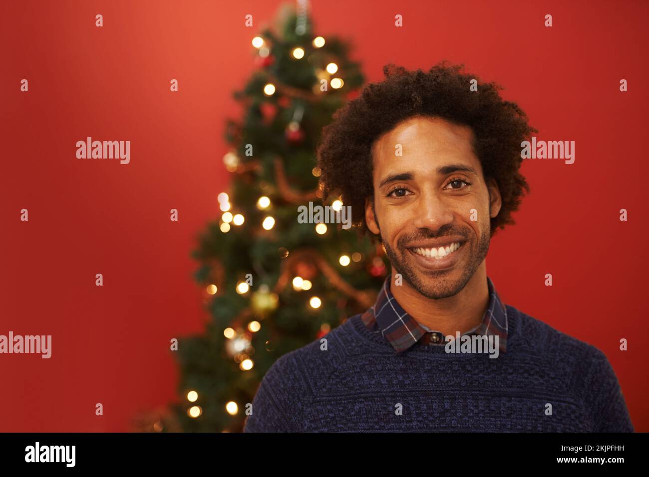 Man standing tree hi-res stock photography and images - Alamy