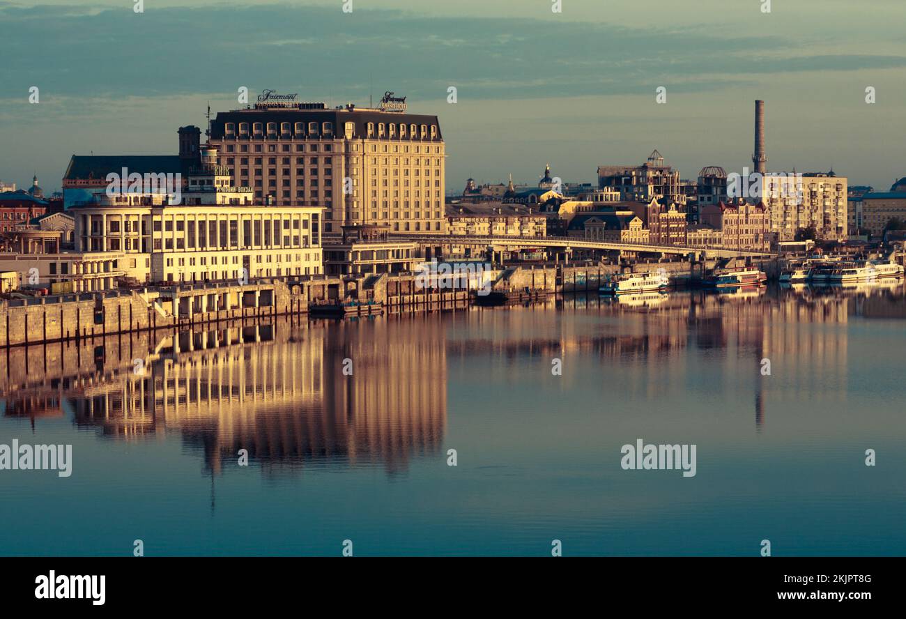 Kyiv river port hi-res stock photography and images - Alamy