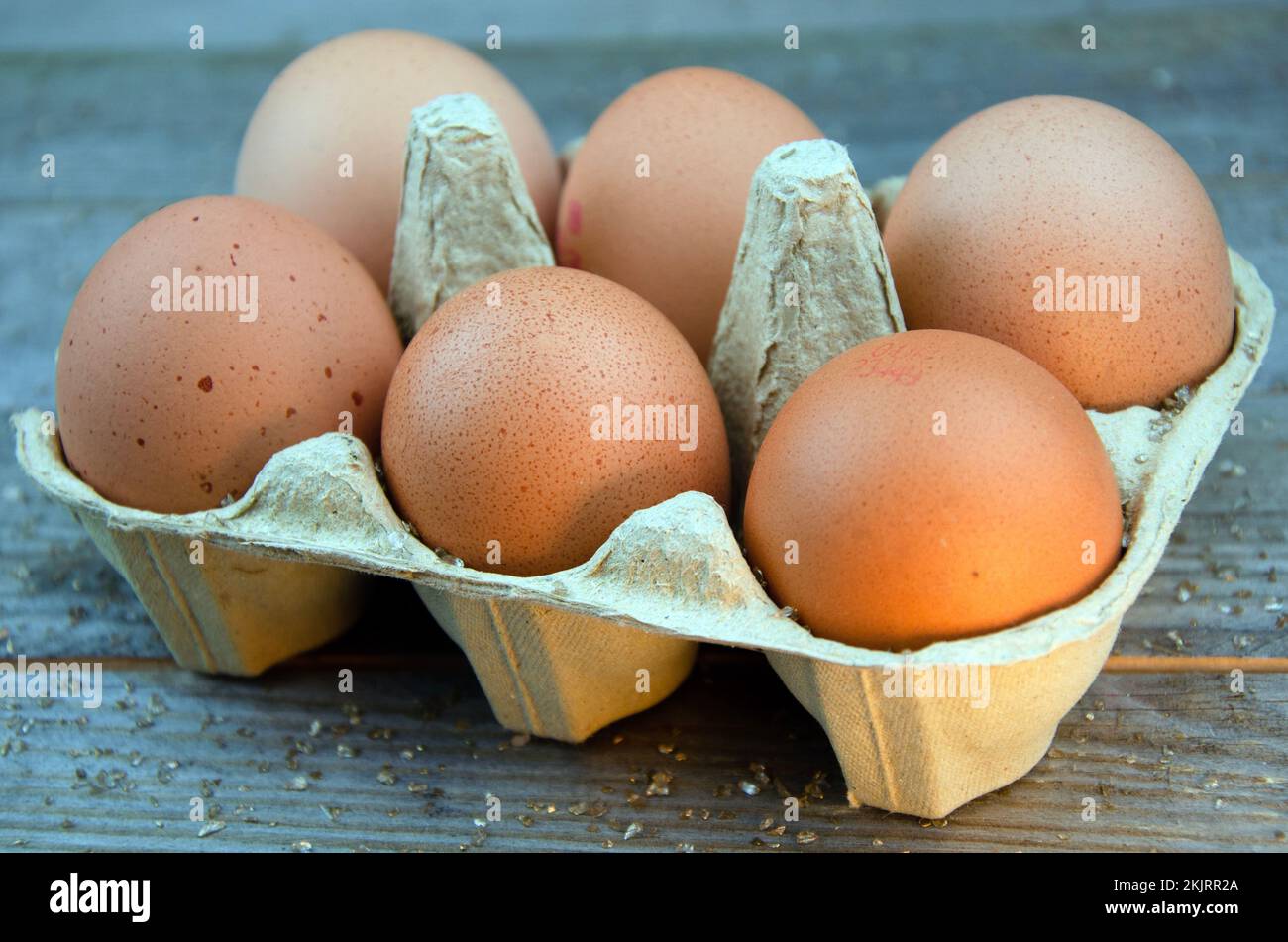 Fragile commodity hi-res stock photography and images - Alamy