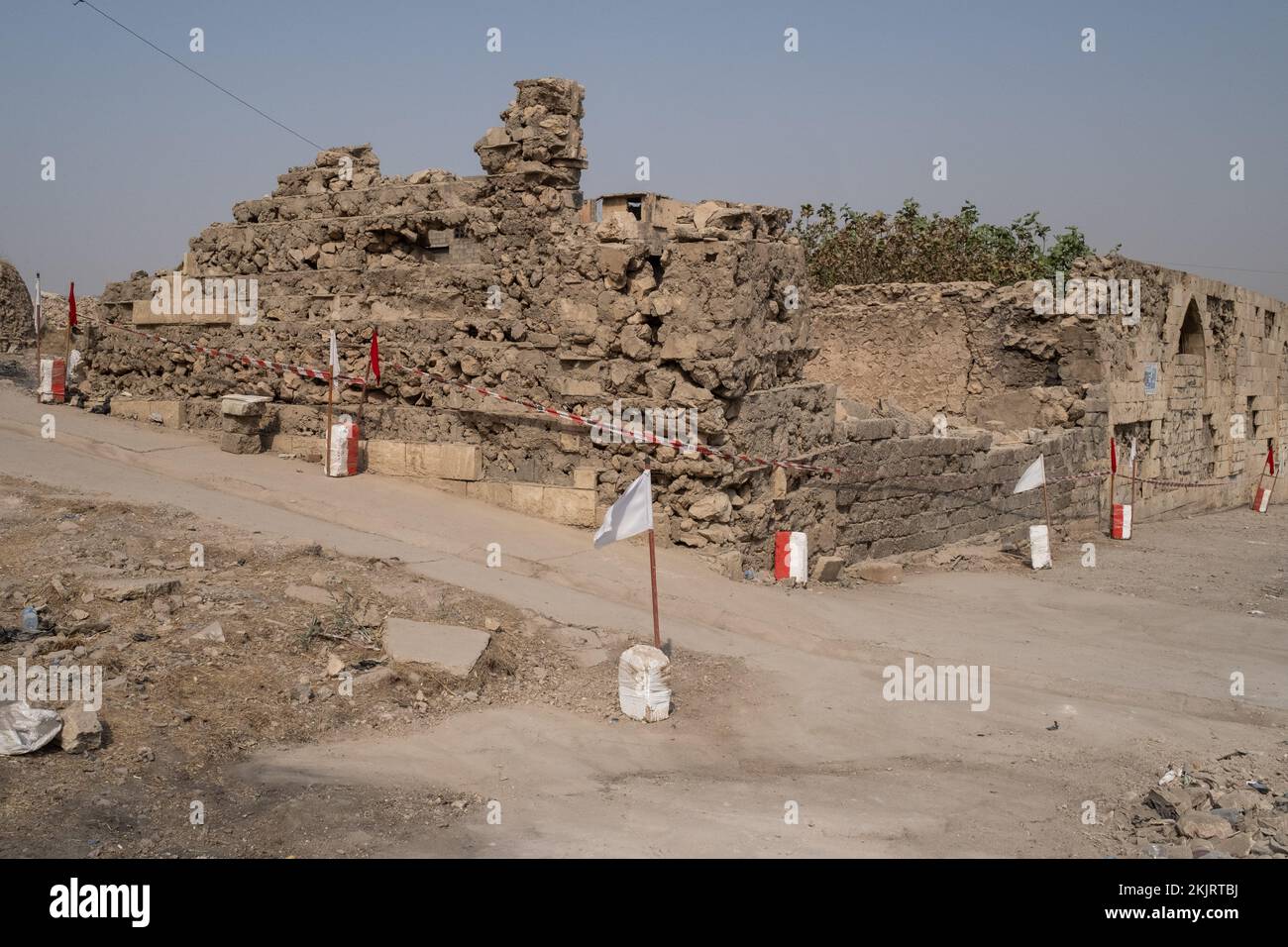 Iraq, Ninawa province, Mosul on 2022-10-18. Report on explosive ...