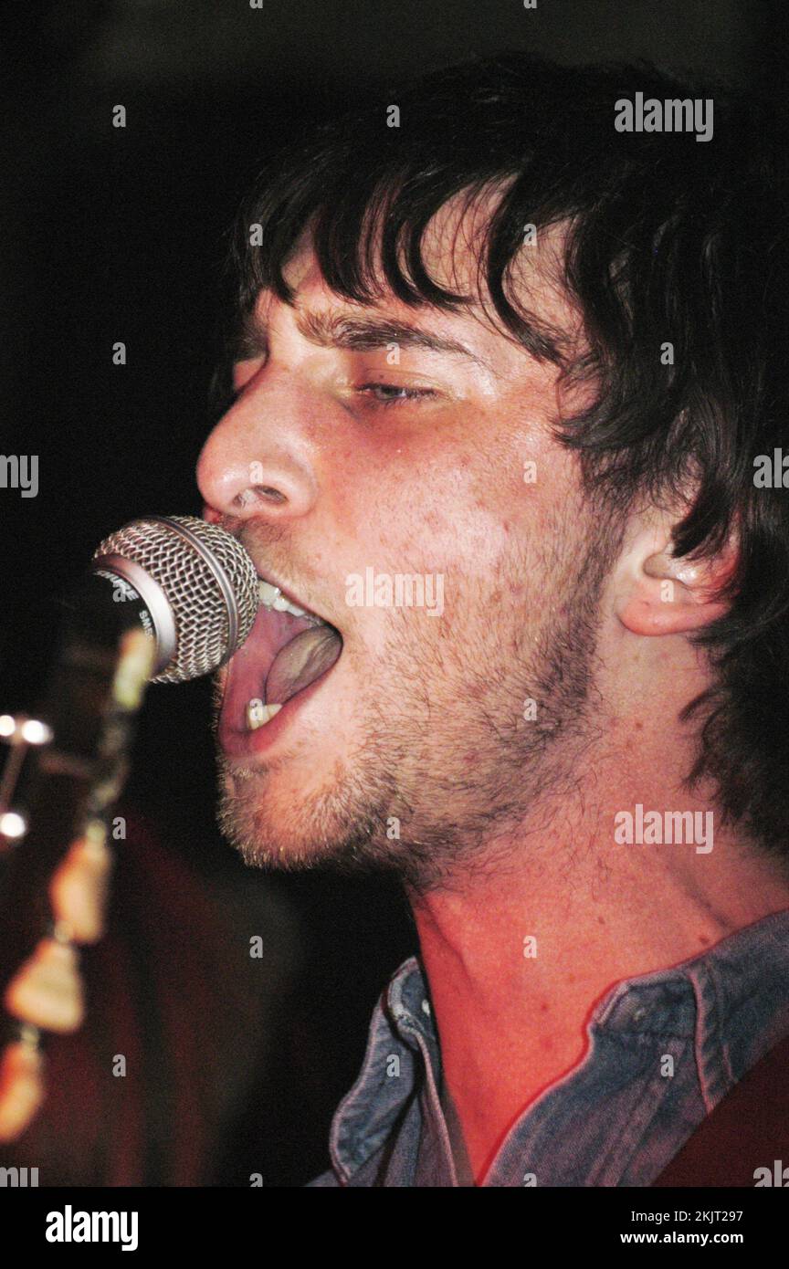 CAMERON MUNCEY, JET, CONCERT, 2003: A young Cameron Muncey of ...