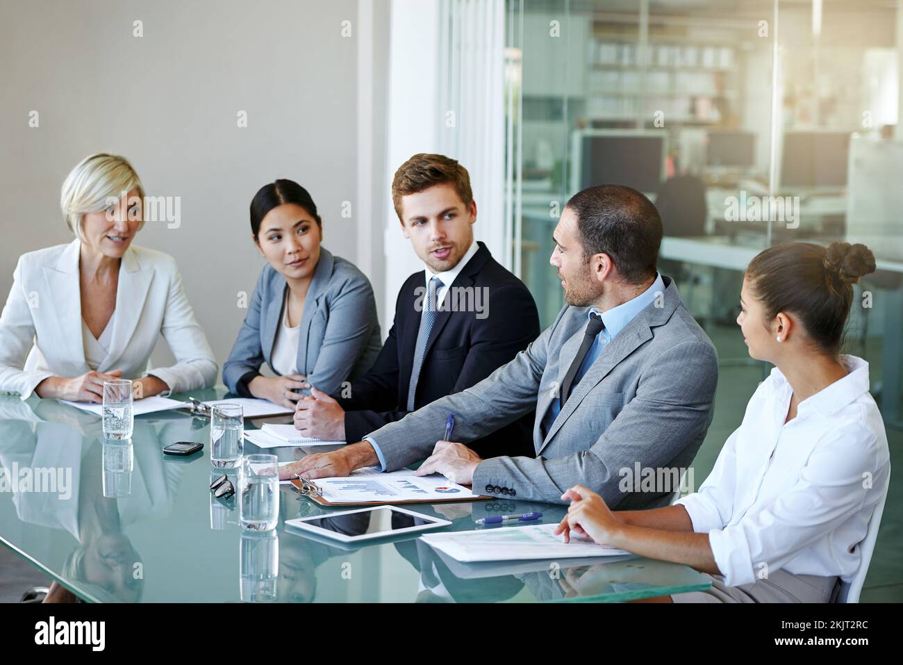 Boardroom meeting men hi-res stock photography and images - Alamy