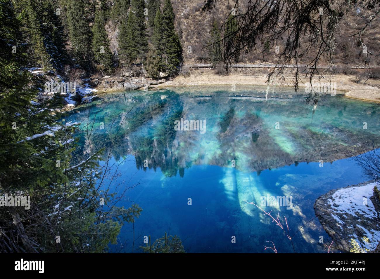 Aerial photos show the winter scenery of Erdaohai Scenic Area in ...