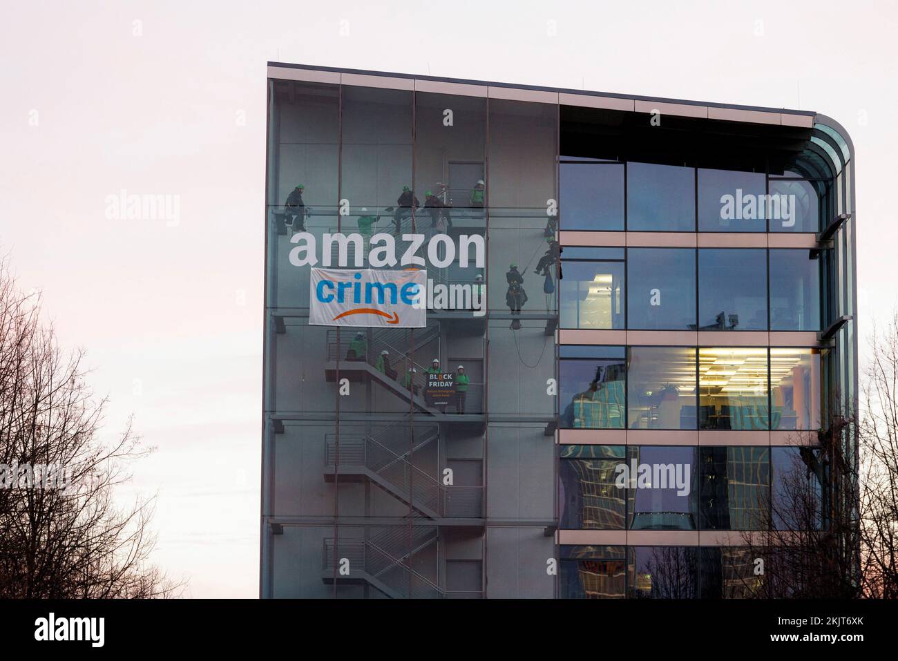 Amazon headquarters 2022 hi-res stock photography and images - Alamy