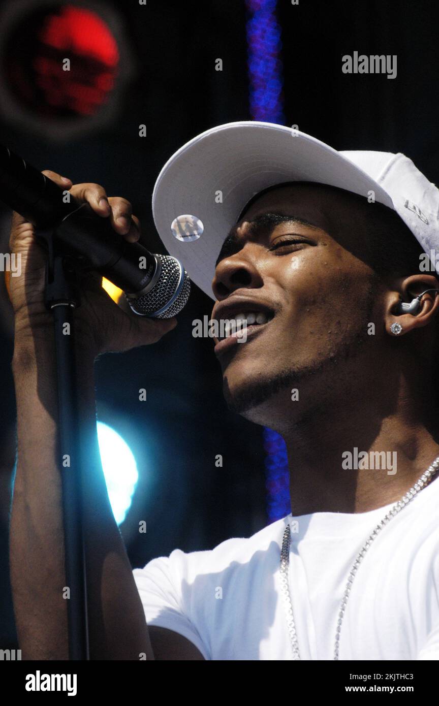 Mario barrett 2005 hi-res stock photography and images - Alamy