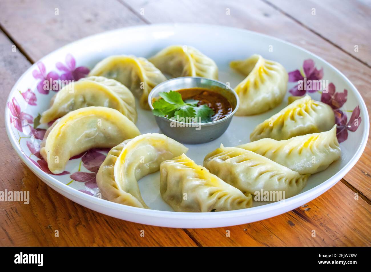 Tibetan dumplings vegetarian momo street hi-res stock photography and ...
