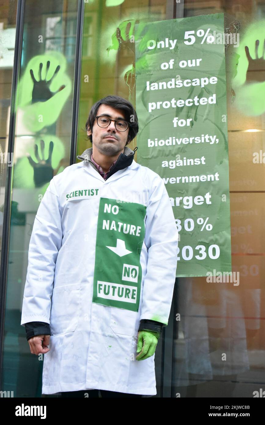 London, UK. 25 November 2022. Scientists for Extinction Rebellion ...