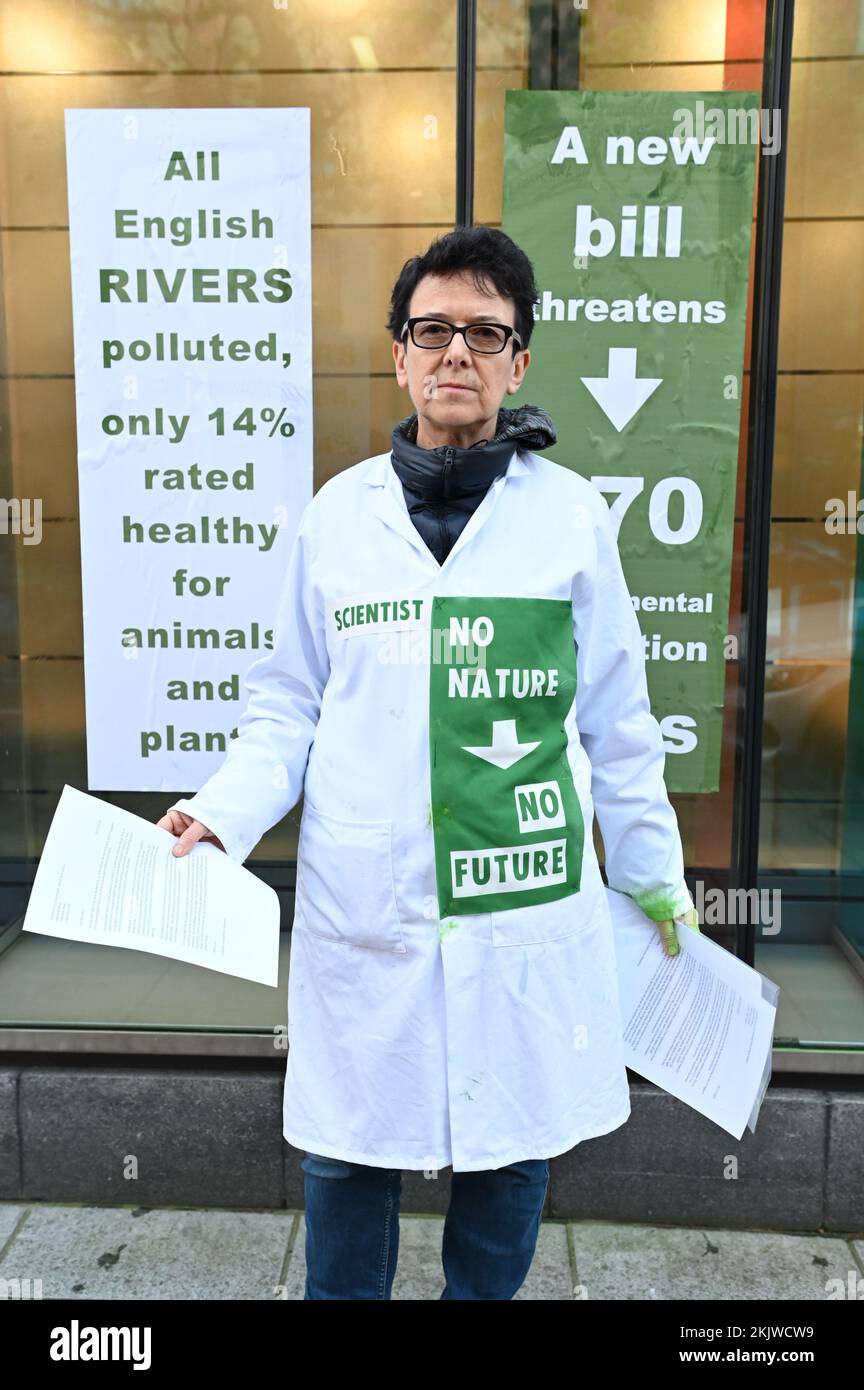 London, UK. 25 November 2022. Scientists for Extinction Rebellion ...