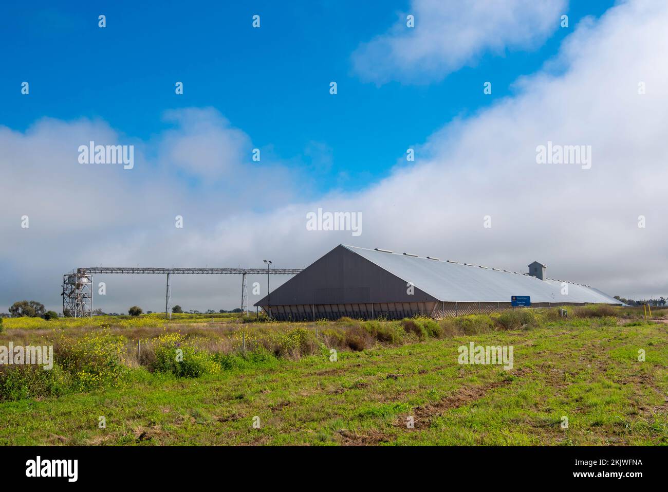 Walgett road cryon nsw 2832 hi-res stock photography and images - Alamy