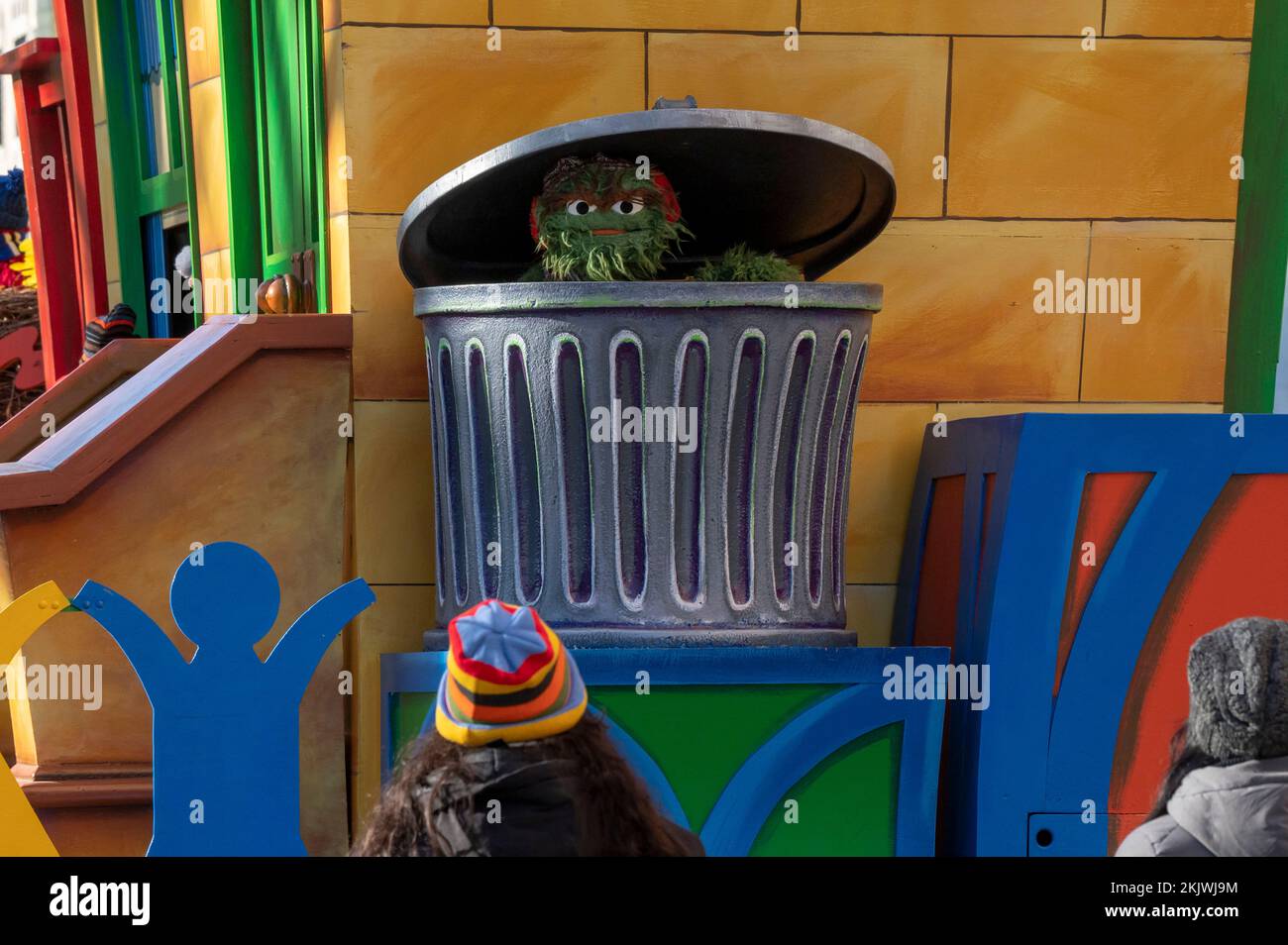 Oscar the grouch hi-res stock photography and images - Alamy