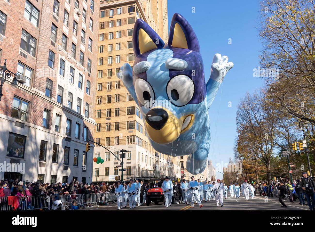 Bluey balloon hi-res stock photography and images - Alamy
