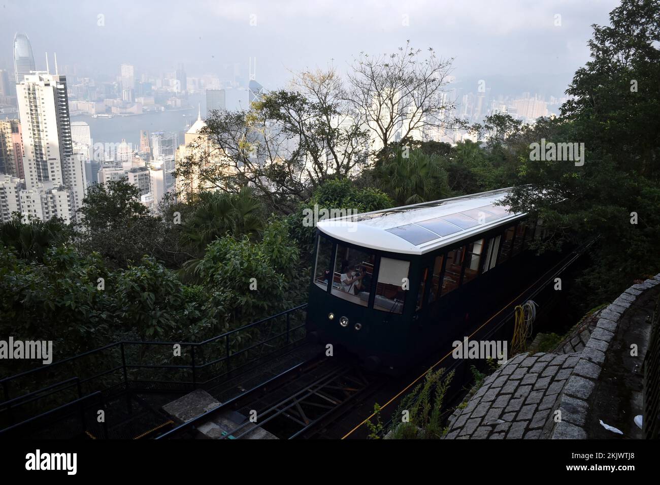 The 6th Generation Hong Kong Peak Telpher (Central Downtown-Taiping ...
