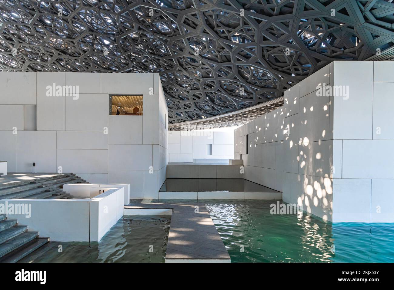 Pools of water from the Arabian Sea and sun reflections under the dome ...