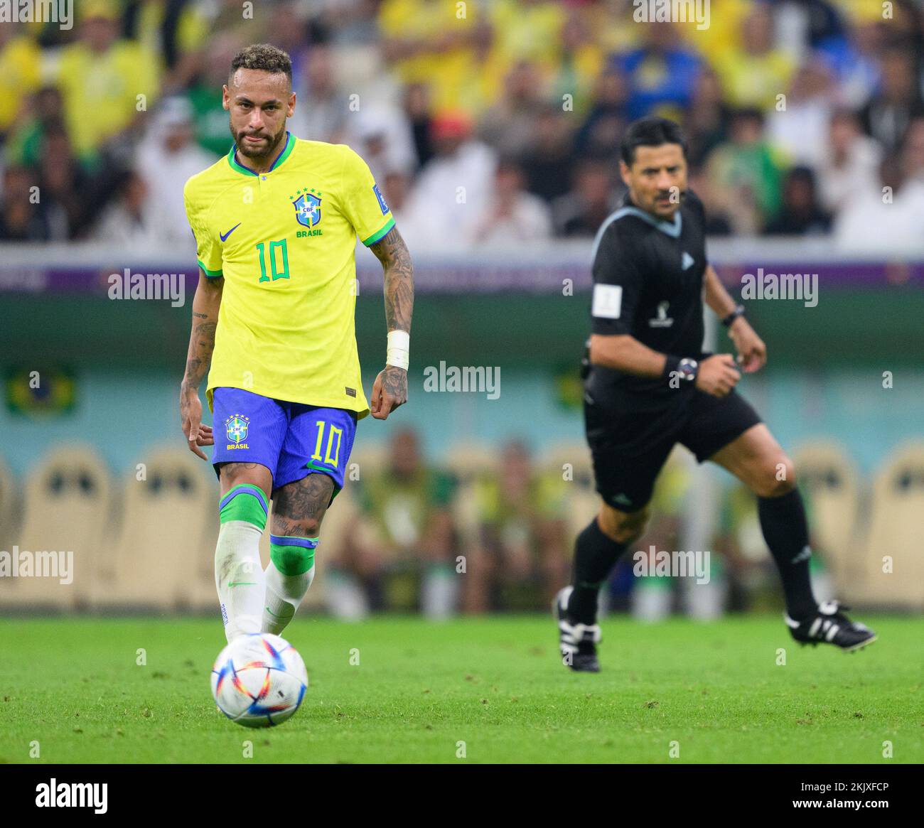 24 November 2022, Qatar, Lusail: Soccer: World Cup, Brazil - Serbia ...