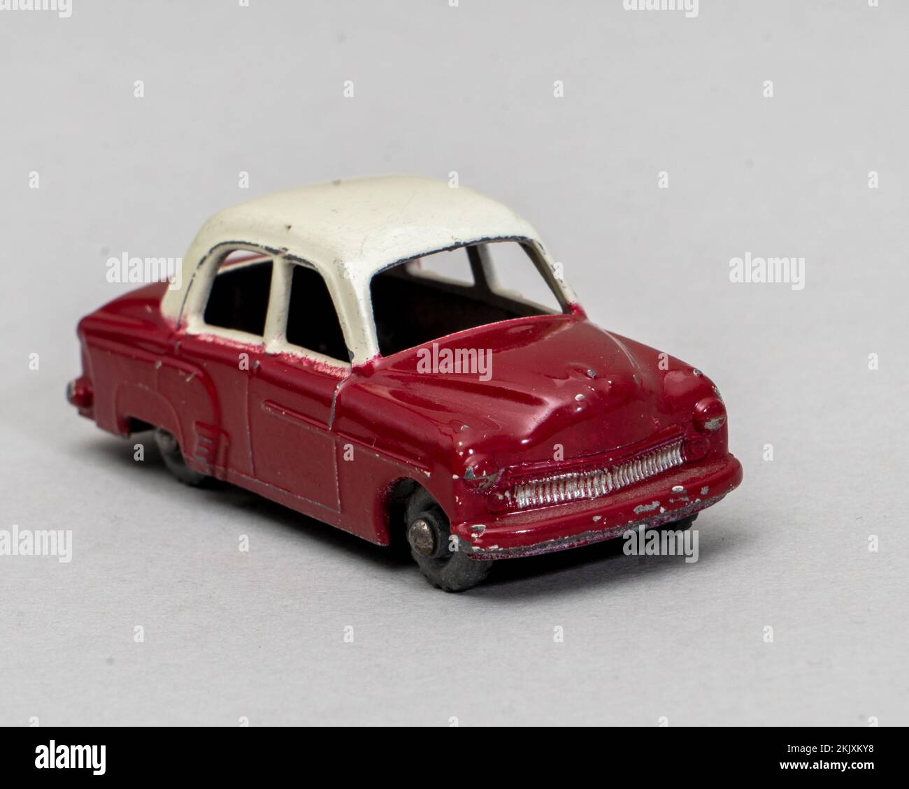 Matchbox car 1950s hi-res stock photography and images - Alamy