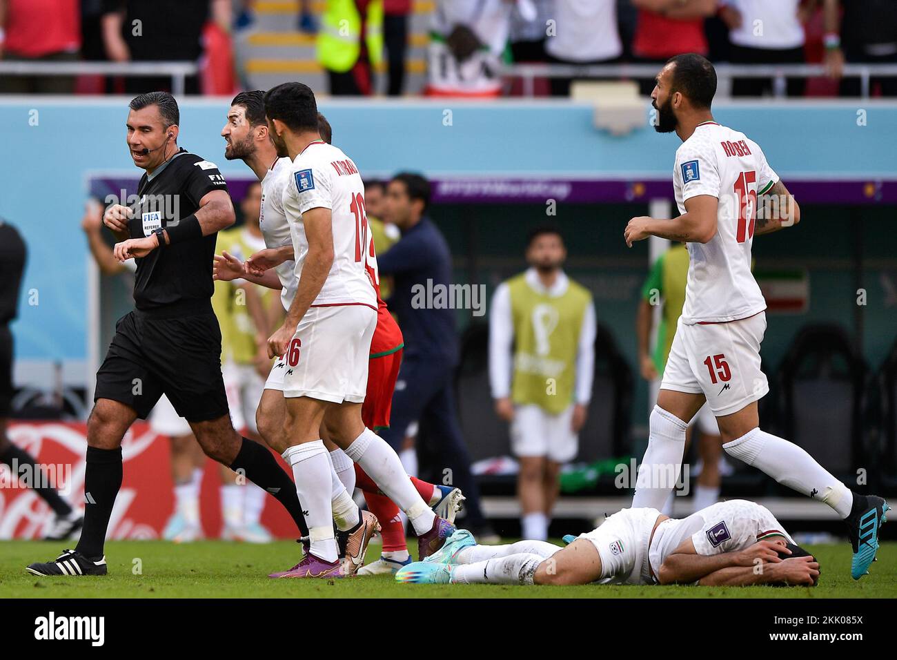 Doha, Qatar. 25th Nov, 2022. DOHA, QATAR - NOVEMBER 25: Referee Mario ...