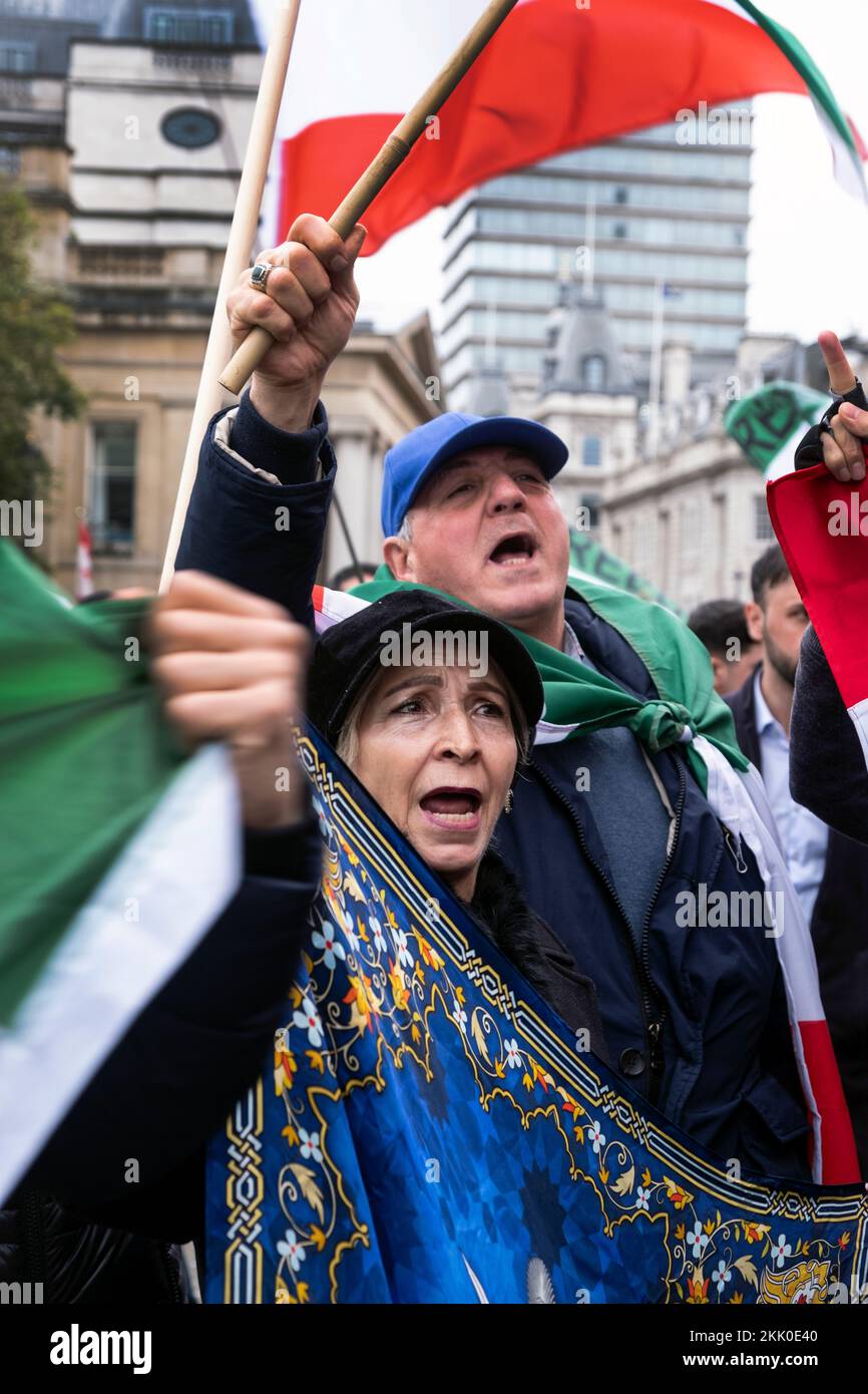Iranians living in England protesting against the Islamic Republic in ...