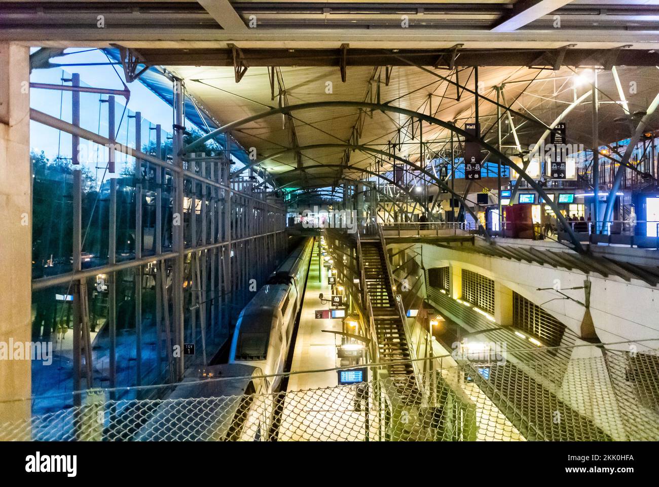 Tgv lille hi-res stock photography and images - Alamy