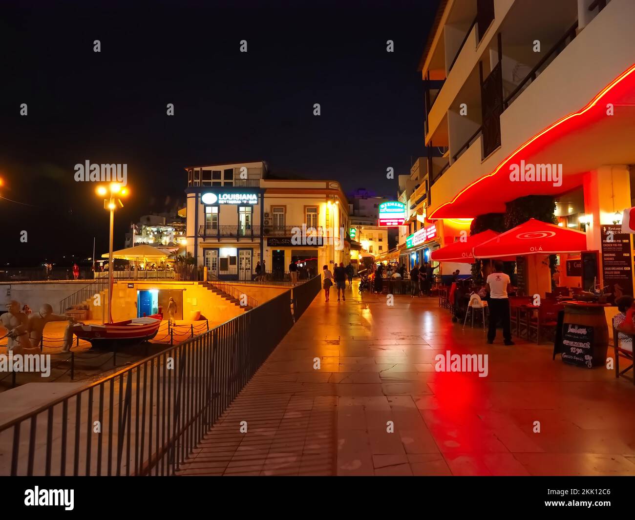 Nightlife in Albufeira at the Algarve coast of Portugal Stock Photo - Alamy