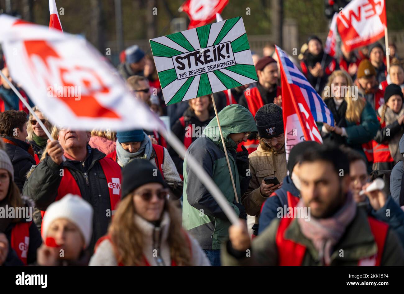 Berlin, Germany. 25th Nov, 2022. A participant in the demonstration of ...