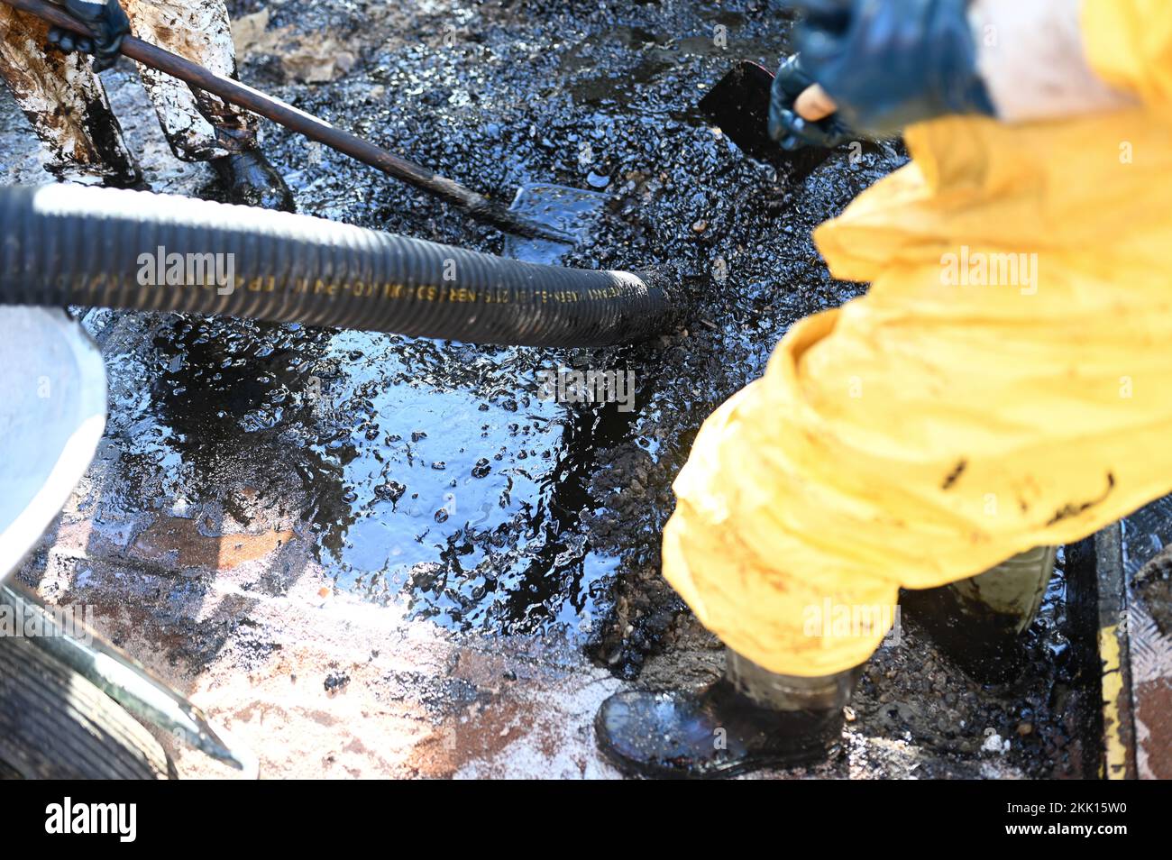 Pipe extract hi-res stock photography and images - Alamy