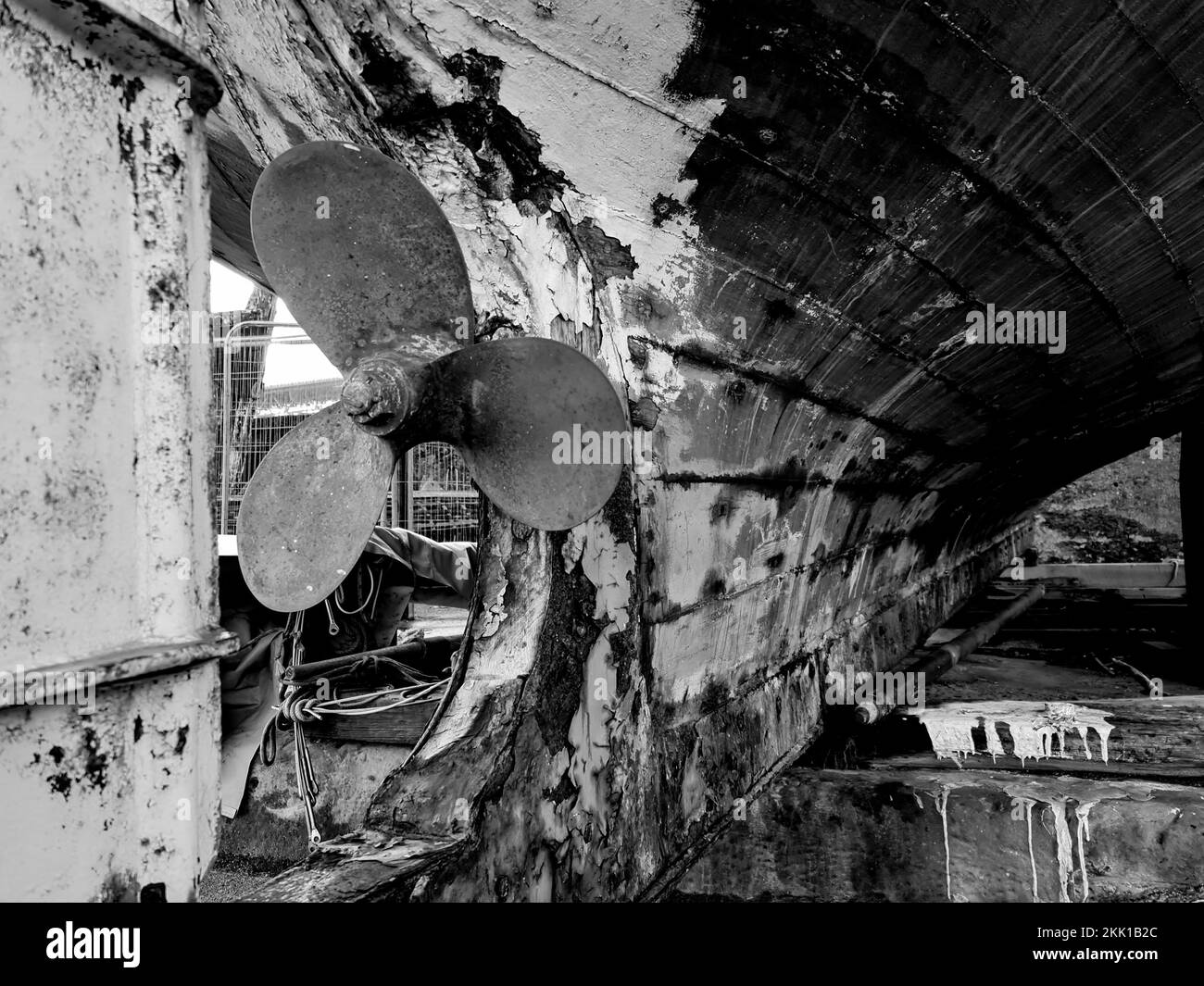 Rear end of the hull of an old boat in black and white Stock Photo - Alamy