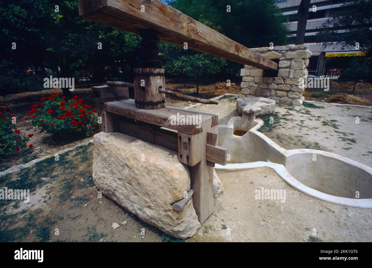 Press ad hi-res stock photography and images - Alamy