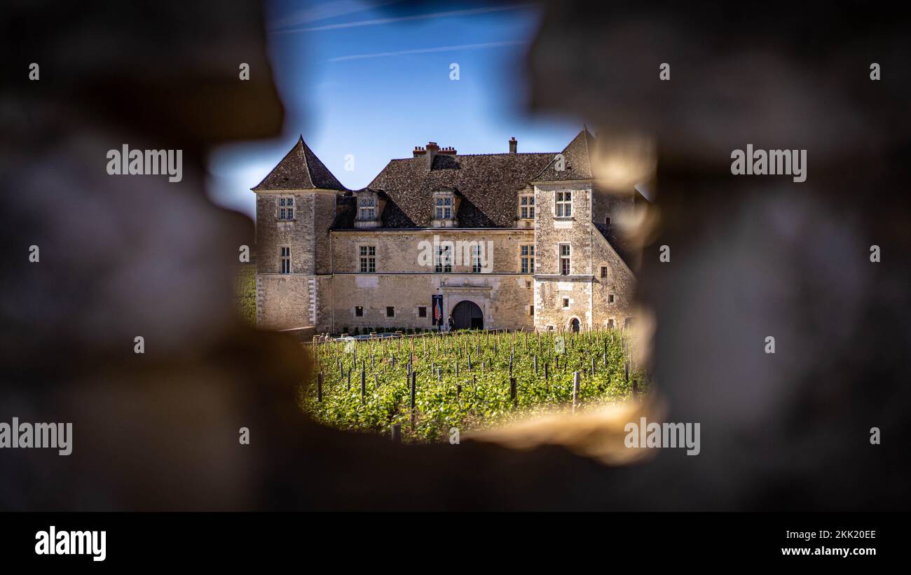 Clos de vougeot architecture hi-res stock photography and images - Alamy