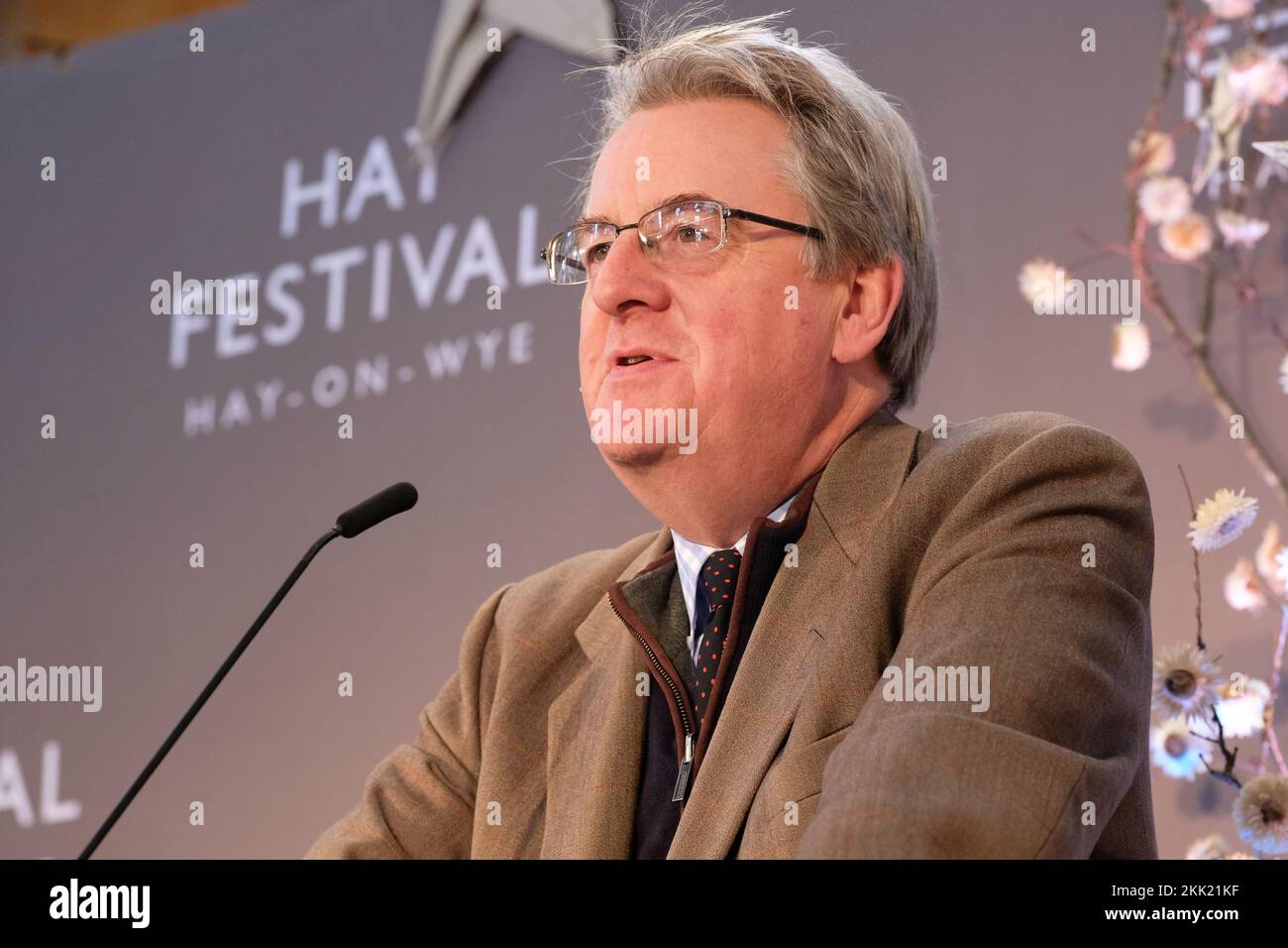 Robert hardman author hi-res stock photography and images - Alamy